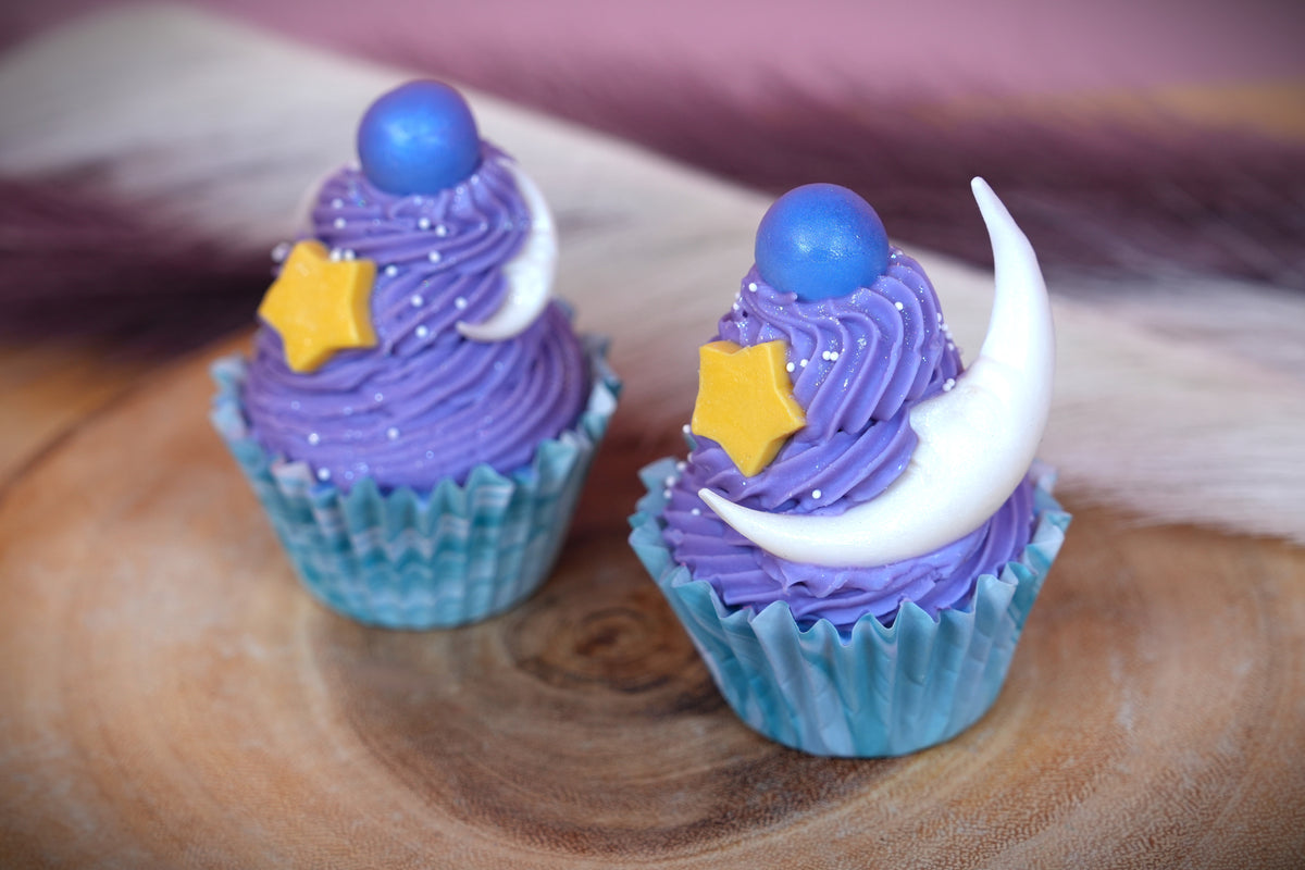 Night Cupcake | Skinderella